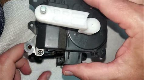 2013 Honda Odyssey Blend Door Actuator Repair Not Replace Youtube