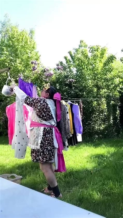 In Gardening Outfit To Hang The Laundry Outside Gay Amateur Porn Feat