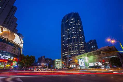 文艺百家 上海马路40年 泰康路：马路集市变身上海苏荷区