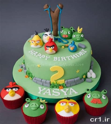 مدل کیک تولد پسرانه با تزیینات زیبا و جذاب