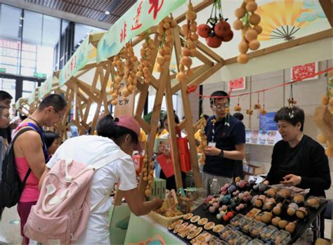 一站式体验来中国非物质文化遗产馆逛非遗市集 新华网客户端