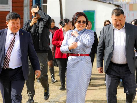 Архангай аймаг агаарын чанарыг хянах автомат станцтай боллоо Isee Mn