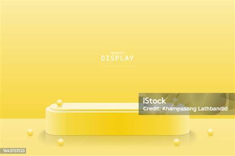 둥근 연단이 있는 깨끗한 노란색 3d 방 또는 제품 전시 및 구체 공을 위한 스탠드 제품 전시 또는 모형을 위한 연단 장면