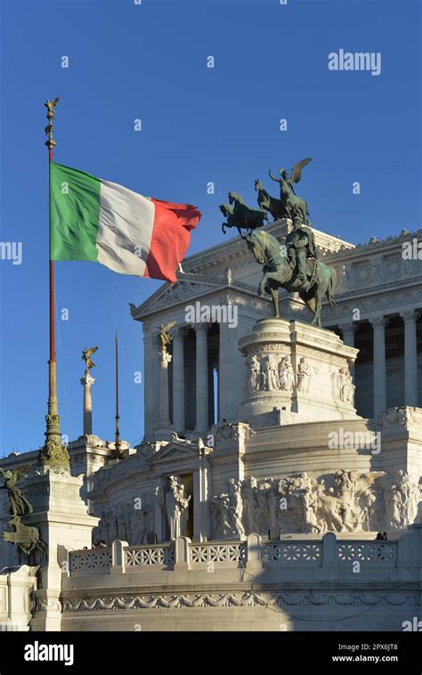 Monumento Nazionale Eine Vittorio Emanuele Ii Vittoriano Pmglfp