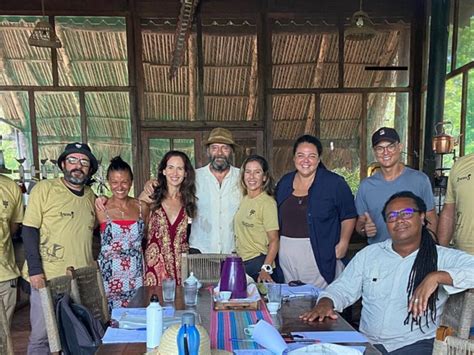 Almir Sater Recebe Equipe De Ingra Liberato Para Gravação Em Ms