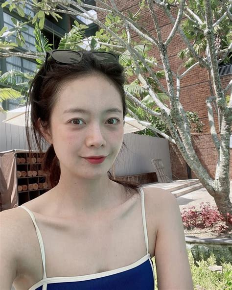 Jeon Somin Small Titties And Sensual Froggy Bare Face Rkoreanactressfap