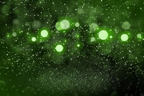 귀여운 녹색 광택 반짝이 조명 Defocused 스파크 비행 콘텐츠를 위한 빈 공간으로 축제 이랑 텍스처를 Bokeh 추상적인 배경 0명에 대한 스톡 사진 및 기타 이미지