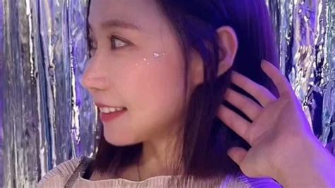 파티메이크업 포인트 네일파츠로 10초만에 끝 네이버숏폼 네이버클립 네이버 Tv