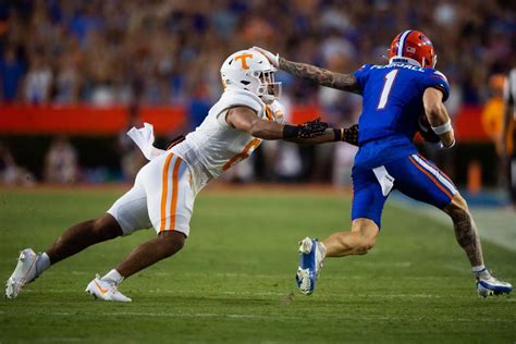 Aaron Beasley Bolstering His Claim As Top Sec Lber For Tennessee Football Sports Illustrated