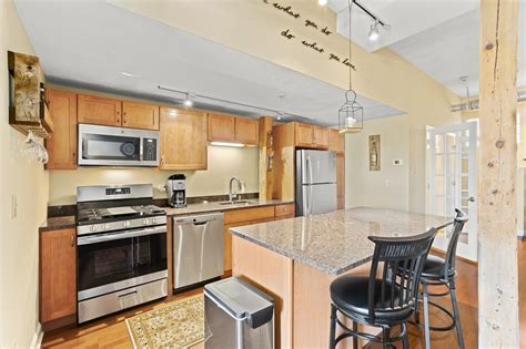 25 Cedar St Unit 16 Amesbury Ma 01913 Kolibas Media