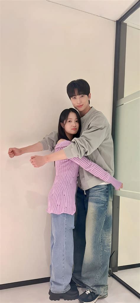 더쿠 변우석 김혜윤 얼굴합