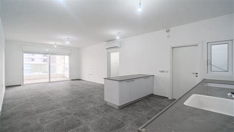 שאולי טלקר ‎שאולי טלקר‎ Added A New Photo