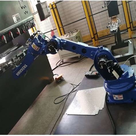Industrial Robotic Arm 6 Axis Gp35l With Cngbs Customized Robot Gripper