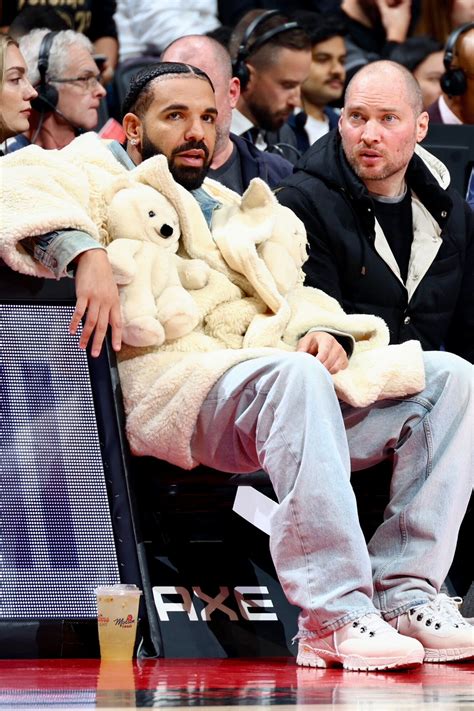 Drake Outfits Ideas
