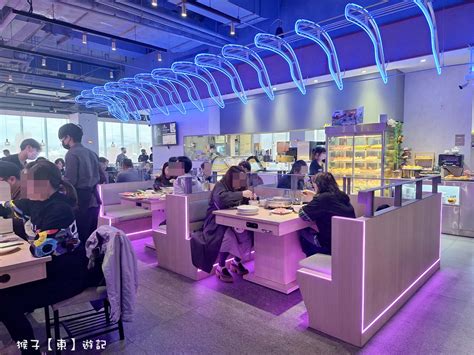 台中 台中李方艾美酒店 新食譜全日餐廳buffet晚餐4小時吃到飽 牛排、海鮮、生魚片 紅白酒 生啤無限暢飲 猴子【東】遊記