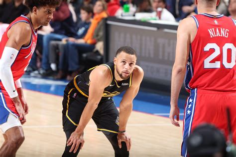 Sixers Stymie Stephen Currys Pursuit Of 3 Point History