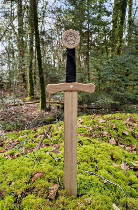 Épée De Bois à Partir De 4 Ans Institut Iliade