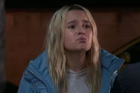 Itv Coronation Street Fans Work Out Who Will Expose Betsy After Carla