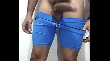 VOLUME DANS LE SHORT DE COMPRESSION XVIDEOS COM