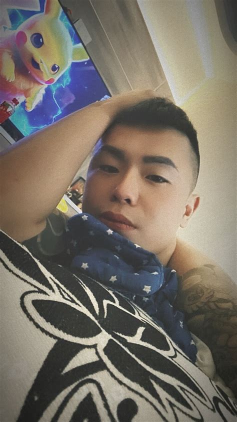 很喜歡的一段話不要去責怪任何人 合得來就好好相處，多多關懷合不來就保持距離，裝裝糊塗 靈魂相似的人自然會聚在一起 磁場不同的人 就連說話都是在翻山越嶺