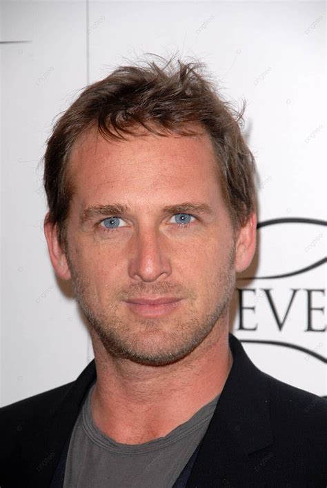josh lucas attends diamond knot ceremony at chateau marmont photo background and picture for
