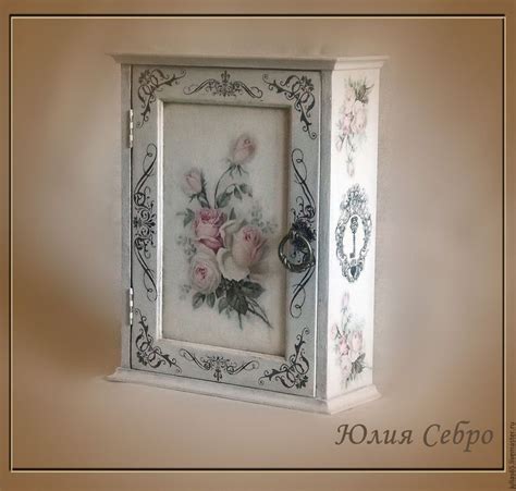 Ключница Эпоха романтизма в интернет магазине на Ярмарке Мастеров Ключницы настенные Санкт