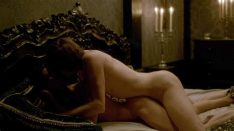 Nudi Al Cinema Reeve Carney Nudi Al Cinema Reeve Carney