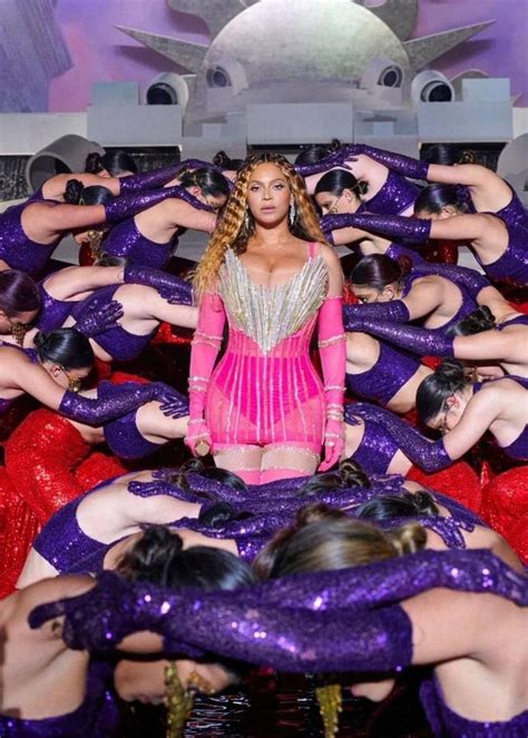 Beyonce Exposed Her Bobos For Million In Dubai Photos The Fappening