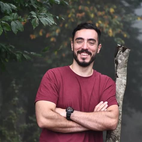 Ehsan Kazazi Ehsan Kazazii • Threads Say More