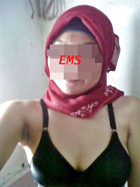Indonesia Jilbab Merah Porn Pictures Xxx Photos Sex Images 2149910 Pictoa