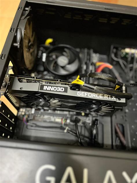 ซื้อขาย คอม Cpu มือสอง ราคาถูก ขาย 15900 บาท รวมจอ 24นิ้ว 180hz Gaming