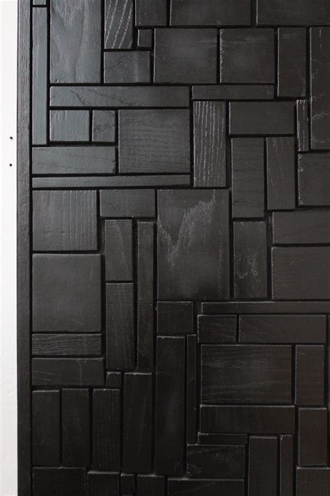 Monochromatic Oak Assemblage In The Comfort Of