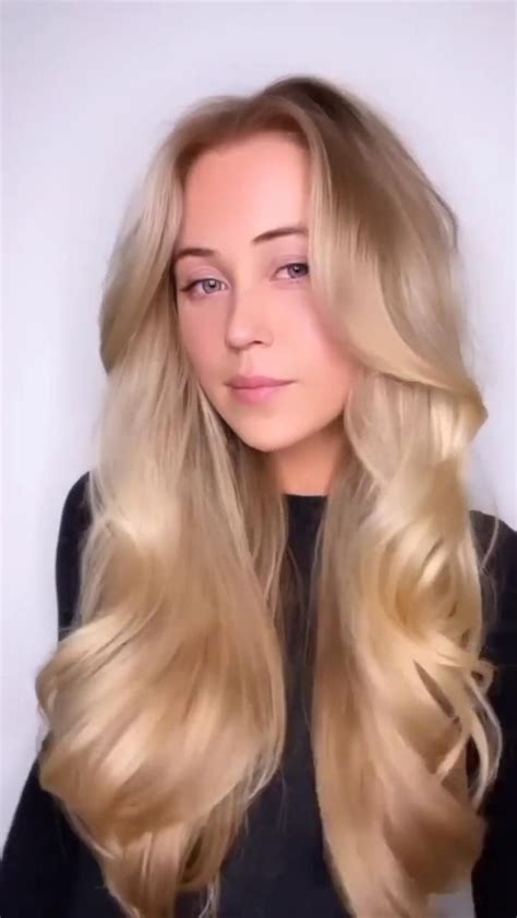 Stunning Bouncy Blowout Curl Hair Tutorial Hair Highlights Light