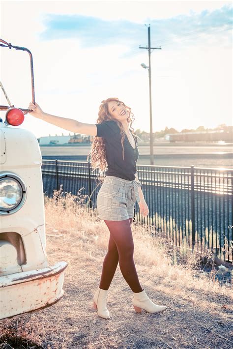 Cassies Senior Photo Shoot Jenny Puranen Photography