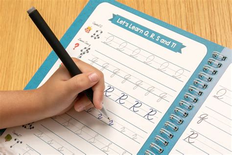 Lily Learning™ Cursive Handwriting Kit