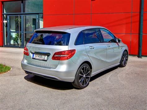 Foto Mercedes-B-180-BlueEfficiency-Testbericht-019.jpg vom Artikel ...