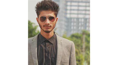 story of 22 year old shubham saurav top internet entrepreneur from india