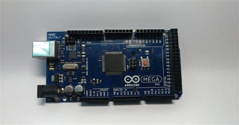 下巴的arduino實驗室 認識arduino