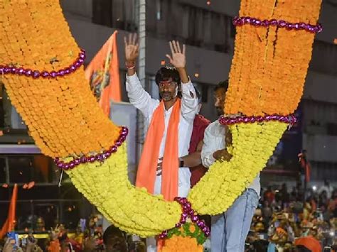 Maratha Reservation Protest End Expert Reaction Ulhas Bapat Manoj