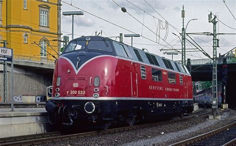 Railway News And Photos With David Arkwright Db Class V 200 Also