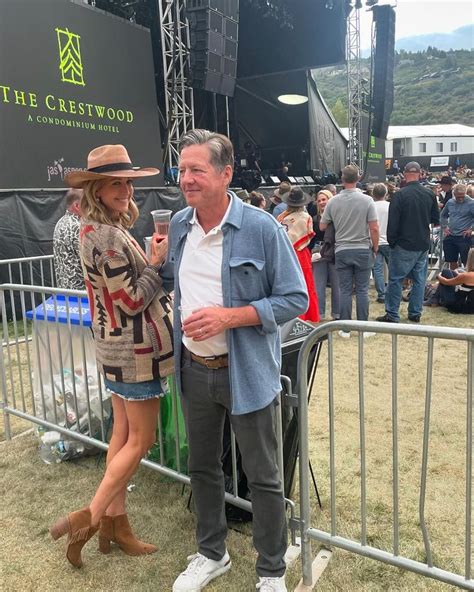Lara Spencer Surprises Fans By Sharing That She And Her Husband Are