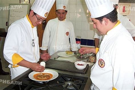 Масово търсят готвачи и шивачи във Враца