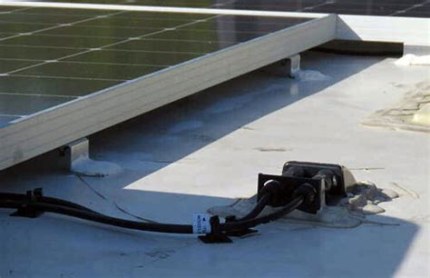 Go Power Solar Cable Entry Plate For Mc4 Cables Go Power Accessories