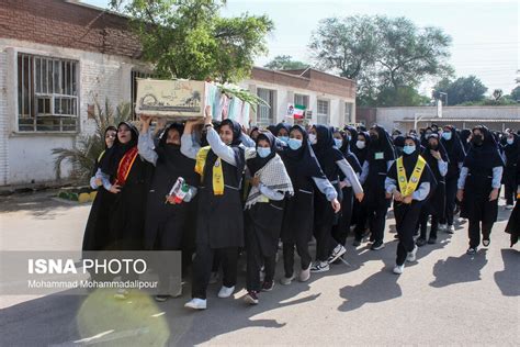ایسنا مراسم تشییع شهید گمنام در مدرسه شهید زهره بنیانیان اهواز