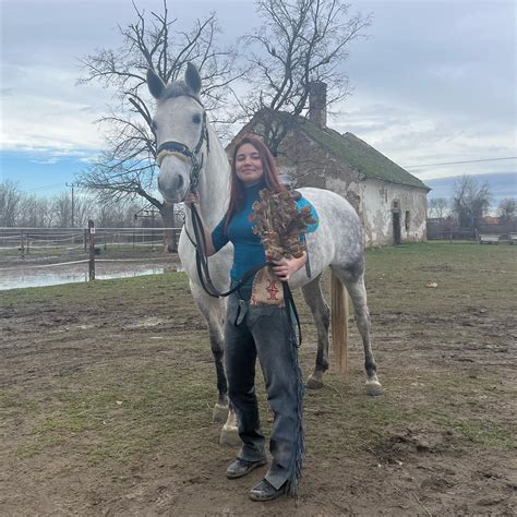 Milica Živković 💙 💙 💙 Instagram