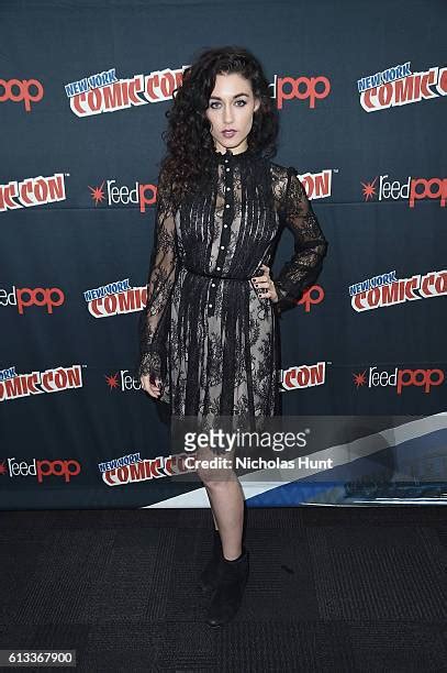 3 Panel Comic Strip Photos And Premium High Res Pictures Getty Images