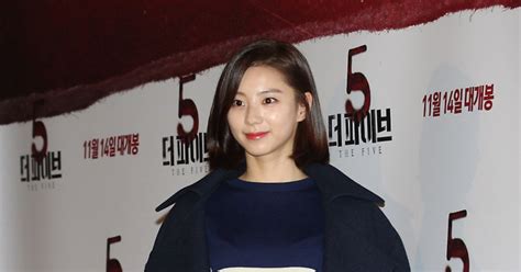 ‘♥배용준 박수진 활동 뜸하더니…키이스트와 전속계약 해지 상태 [공식]