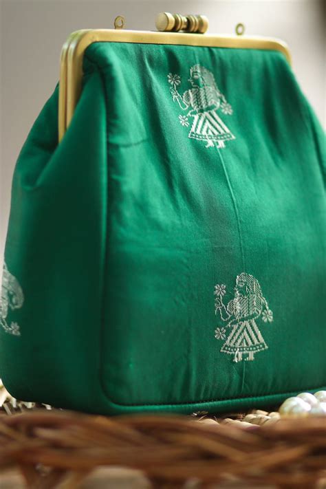 Small Damru Green Bomkai