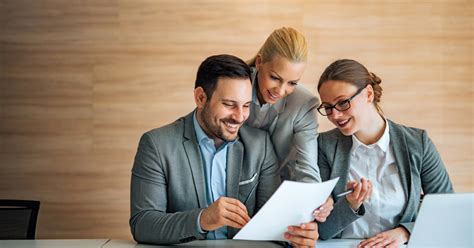 Choosing Your Crm Implementation Partner The Pros And Cons Of Integrators Resellers And