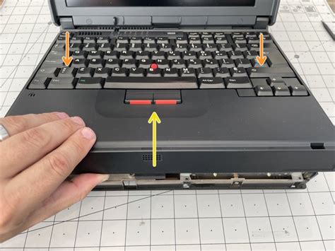 Разборка IBM ThinkPad 380 385 HD01